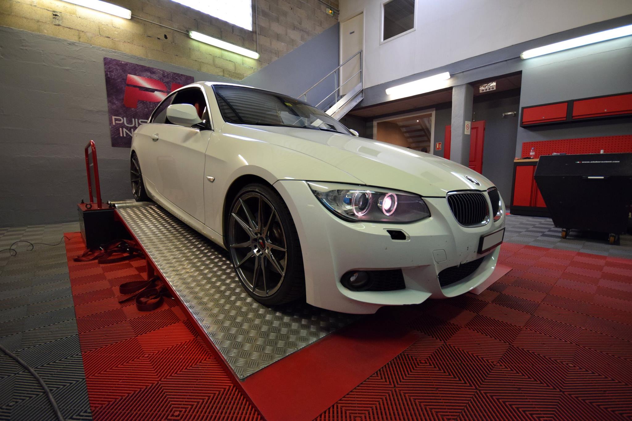 Reprogrammation BMW Série 3 E90 330d 245 2005-2010